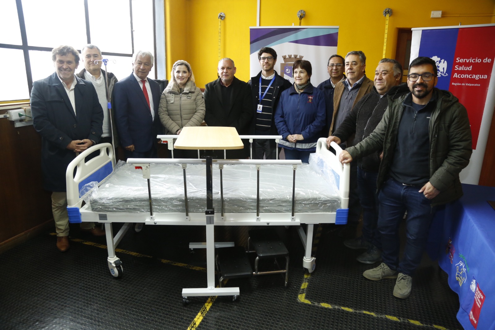 144 catres clínicos adquiridos por el CORE llegan al valle de Aconcagua ...